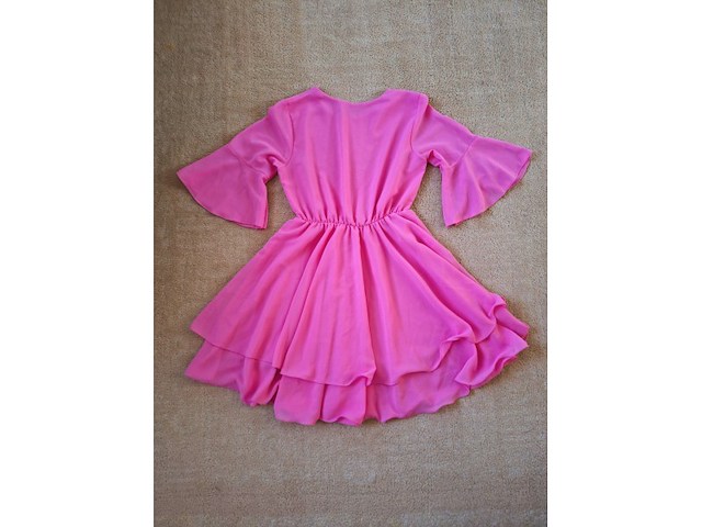 Roze pink svečana haljina lepršava 8 128 i 134
