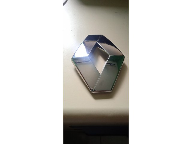 Renault Clio 4 zadnji znak