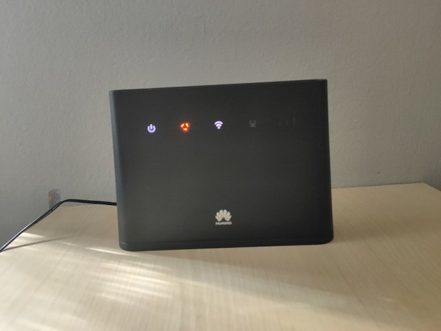 Huawei 4G ruter na karticu B311,Sim free