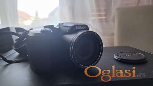Nikon Coolpix B500