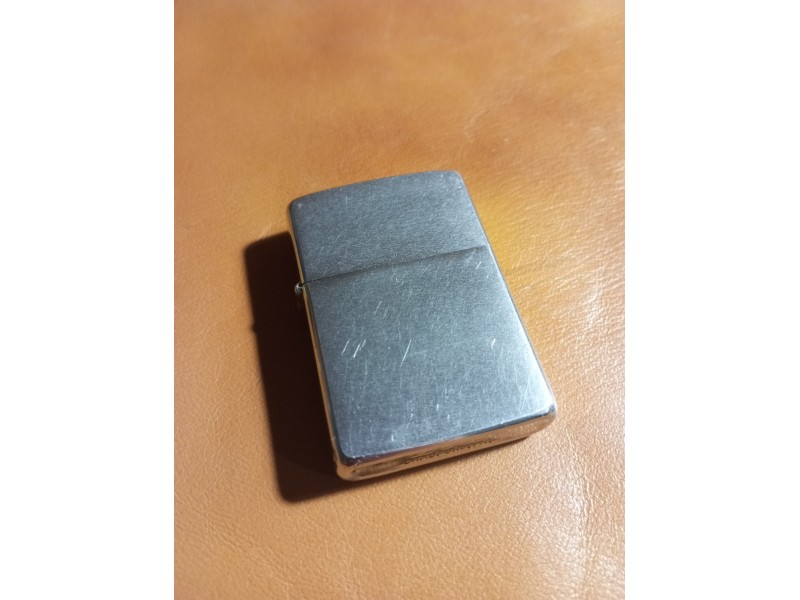 Zippo 1989.