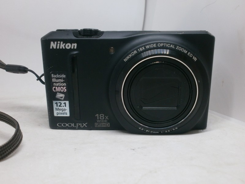 Nikon Coolpix S9100