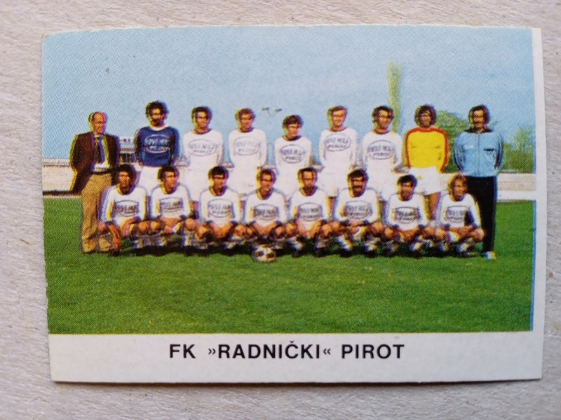 Fudbaleri i timovi 76-77 sličica broj 535