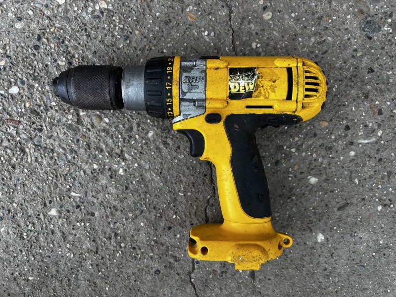 DEWALT AKU SRAFILICA