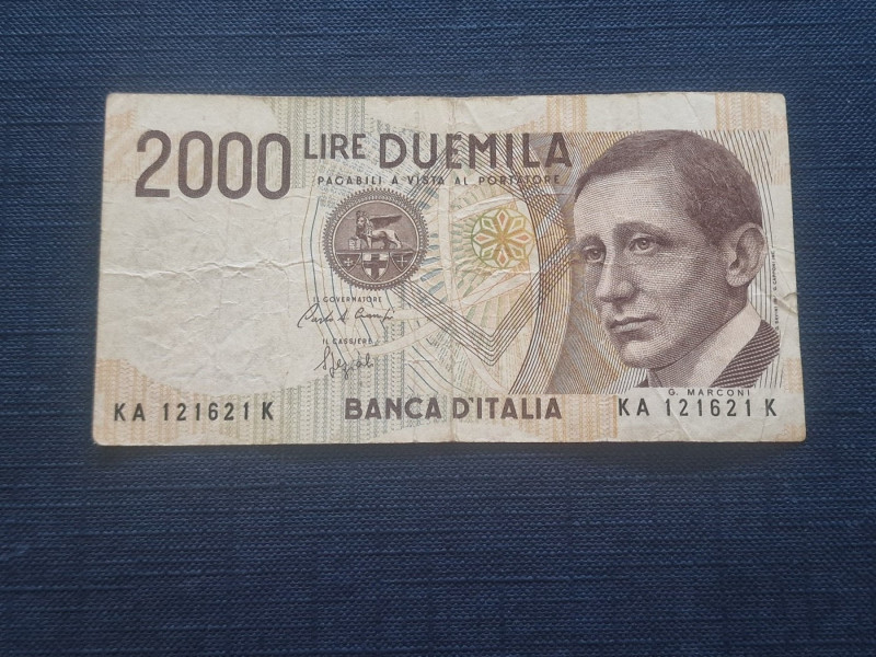 Italija 2000 Lire 1990
