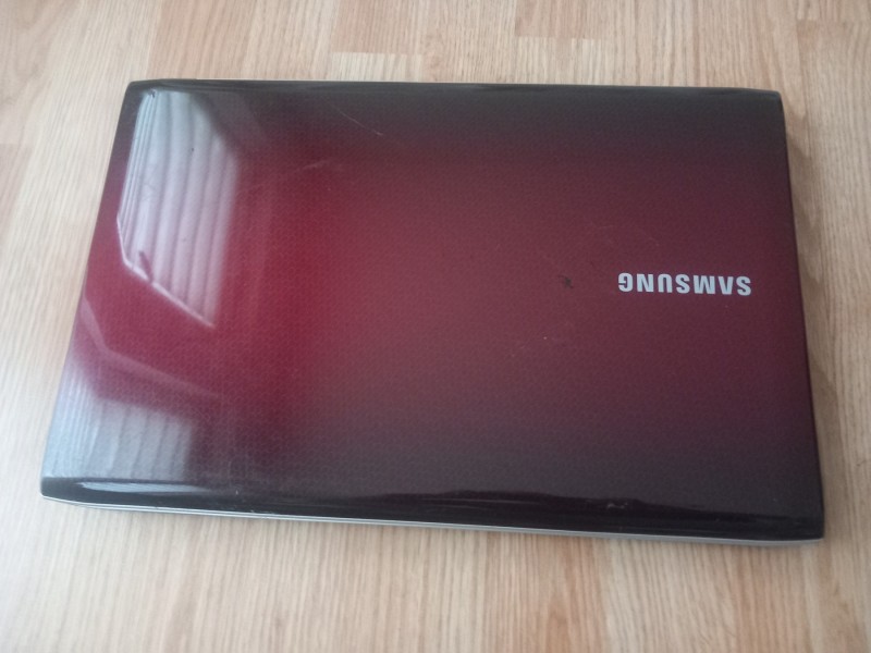 Samsung laptop r730