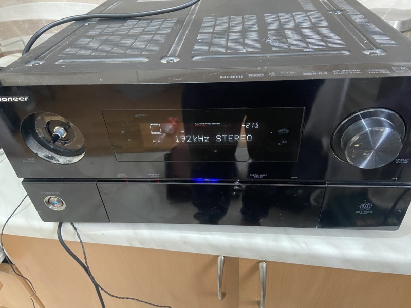 Pioneer pojacalo