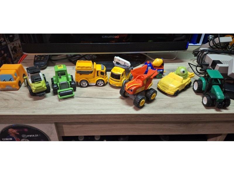 Automobili LOT
