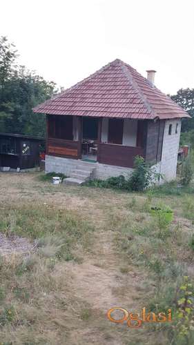 2 placa u blizini Gornjeg Milanovca