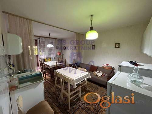 Dvosoban stan 47m2 S.Detelinara