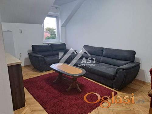 Pet friendly trosoban Grbavica+parking ID#3758