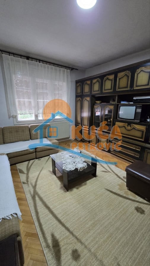 Izdaje se prizemna kuća na Paliluli, 40m2