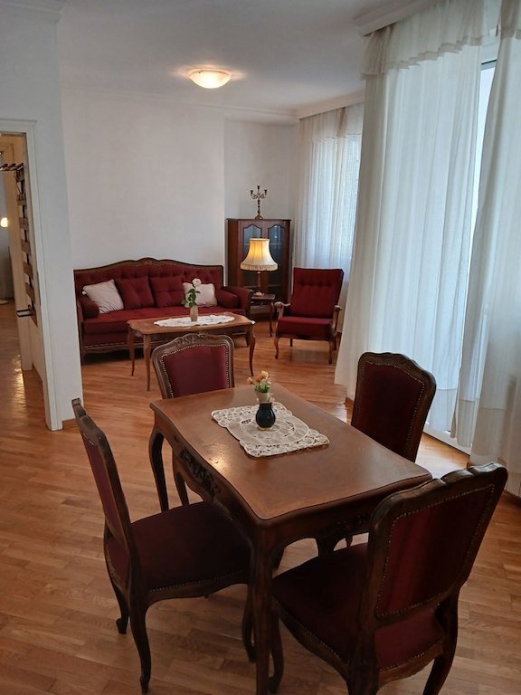 Dvosoban stan 56m² kod Vuka