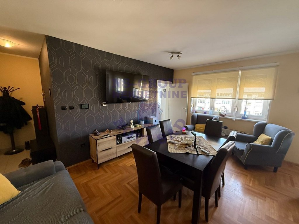 Prodaje se stan na Novom Naselju 94m2