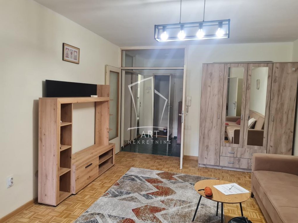 Palilula, odlična lokacija 1. 5 stana ID#12316
