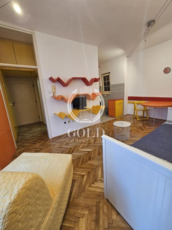 Prodaja stana- Radnička, Novi Sad ID#10729