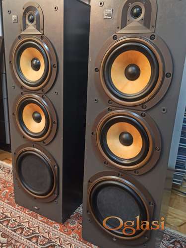 Bowers and Wilkins DM 3000