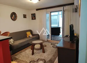 Izdavanje Stan - Beograd, Zvezdara: Bulbulder - Slavujev Venac