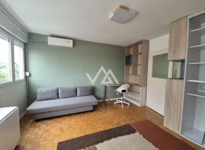 Izdavanje Garsonjera - Beograd, Zvezdara: Hadžipopovac - Severni bulevar