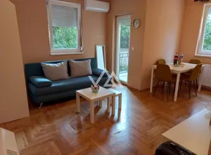 Izdavanje Garsonjera - Beograd, Voždovac: Beli Potok - Pinosava - Zuce