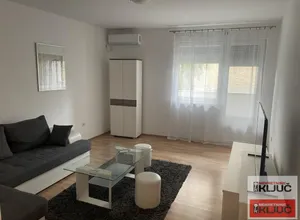 Izdavanje Stan - Novi Sad