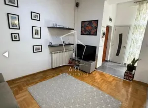 Izdavanje Stan - Beograd, Stari Grad: Centar - Skupština - Terazije