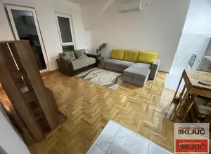 Izdavanje Stan - Novi Sad, Adice