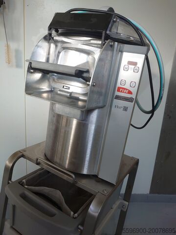 Mašina za ljuštenje krompira 10 kg
Electrolux Professionall DT10E324