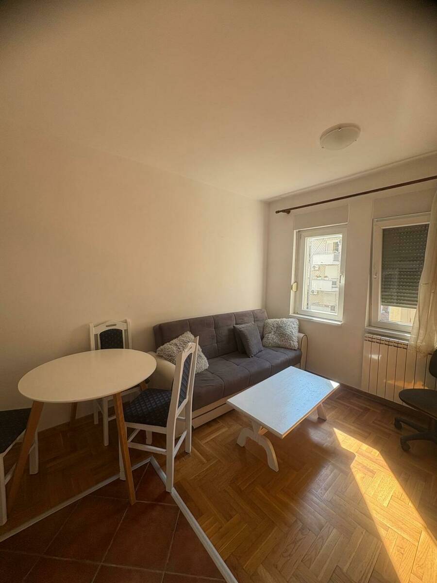 Jednosoban stan za izdavanje, Đeram, 550€, 33m²