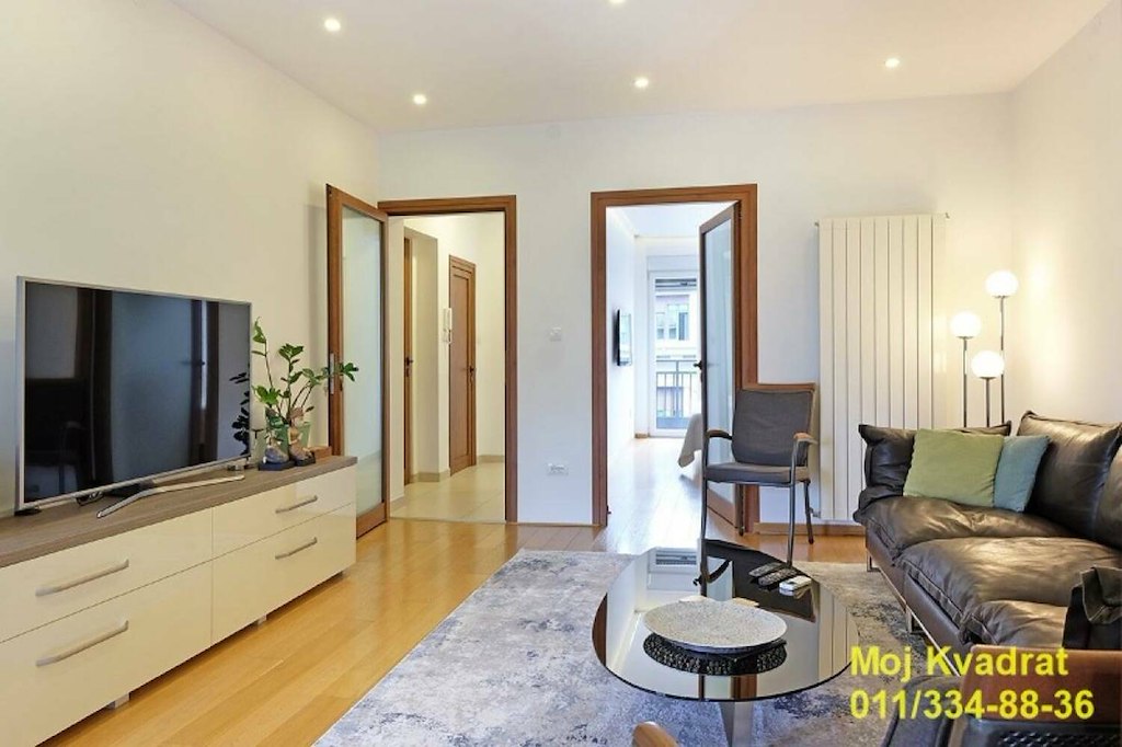 Savski venac, centar - Birčaninova, 69m2