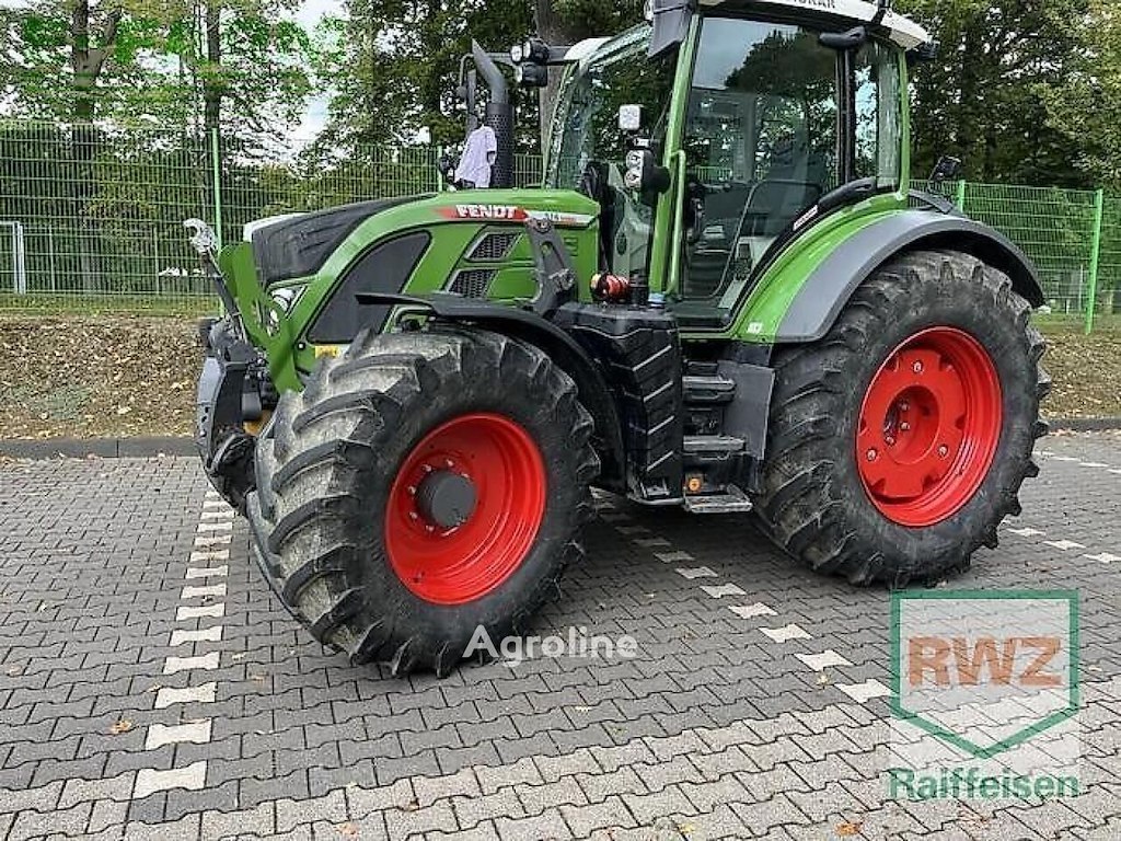Fendt 516 vario traktor točkaš