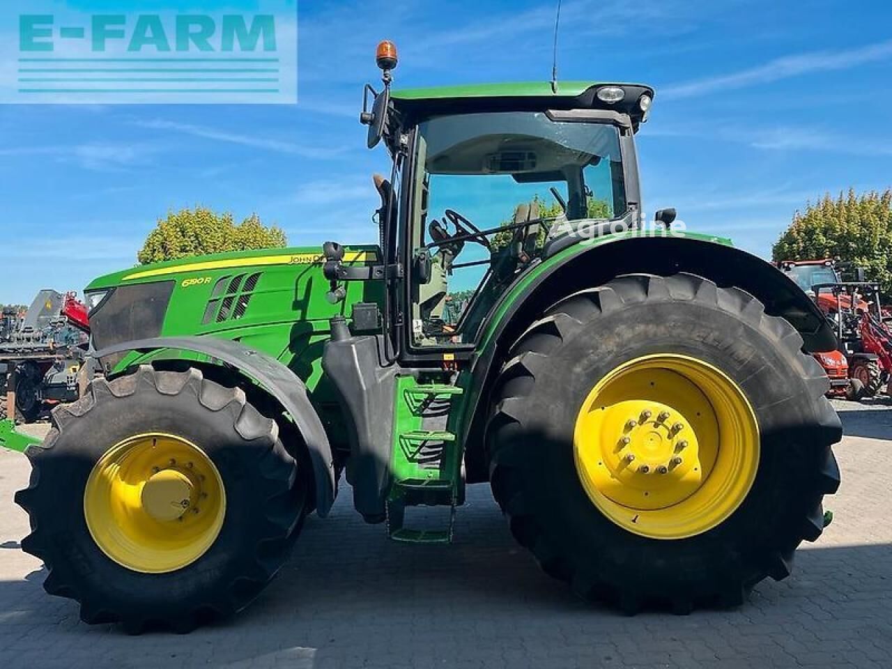 John Deere 6190r traktor točkaš