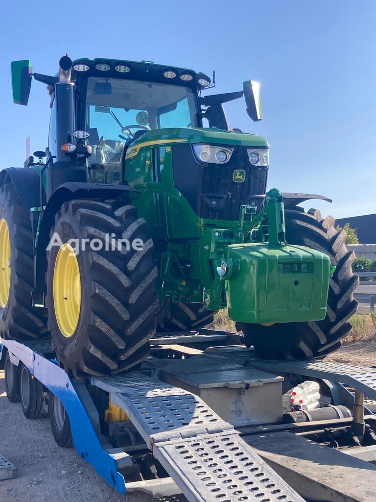 John Deere 6R250 traktor točkaš