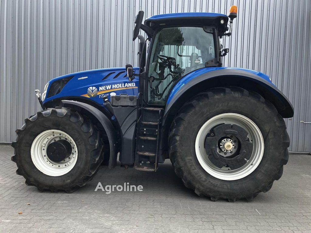 New Holland T7.275 traktor točkaš