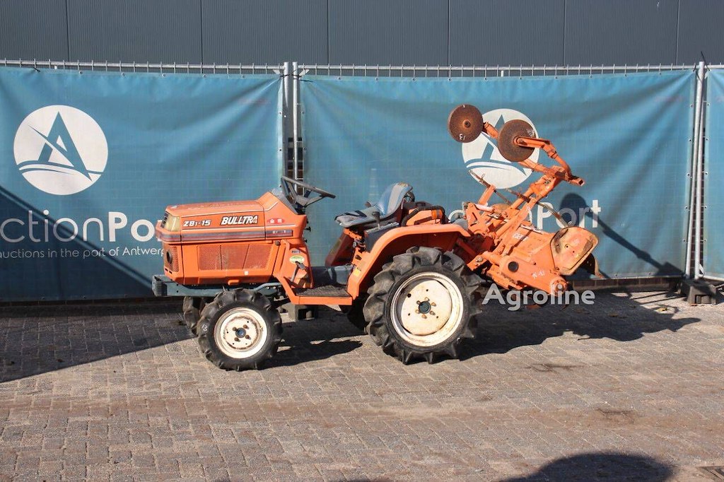 Prodaje se Kubota Bulltra ZB1-15 traktor točkaš na aukciji