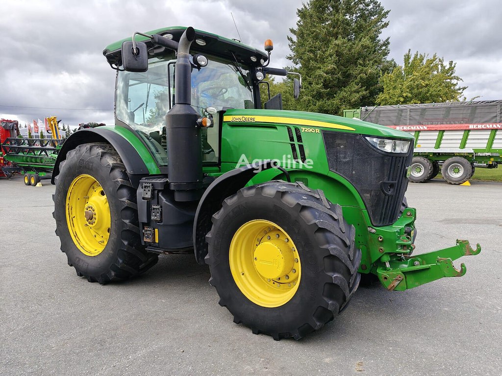 John Deere 7290R e23 traktor točkaš