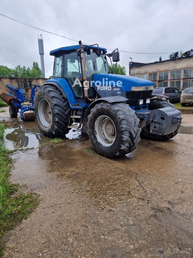 Ford 8670 traktor točkaš