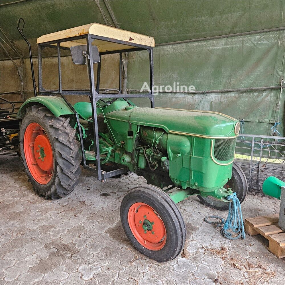 Prodaje se Deutz D4005 traktor točkaš na aukciji