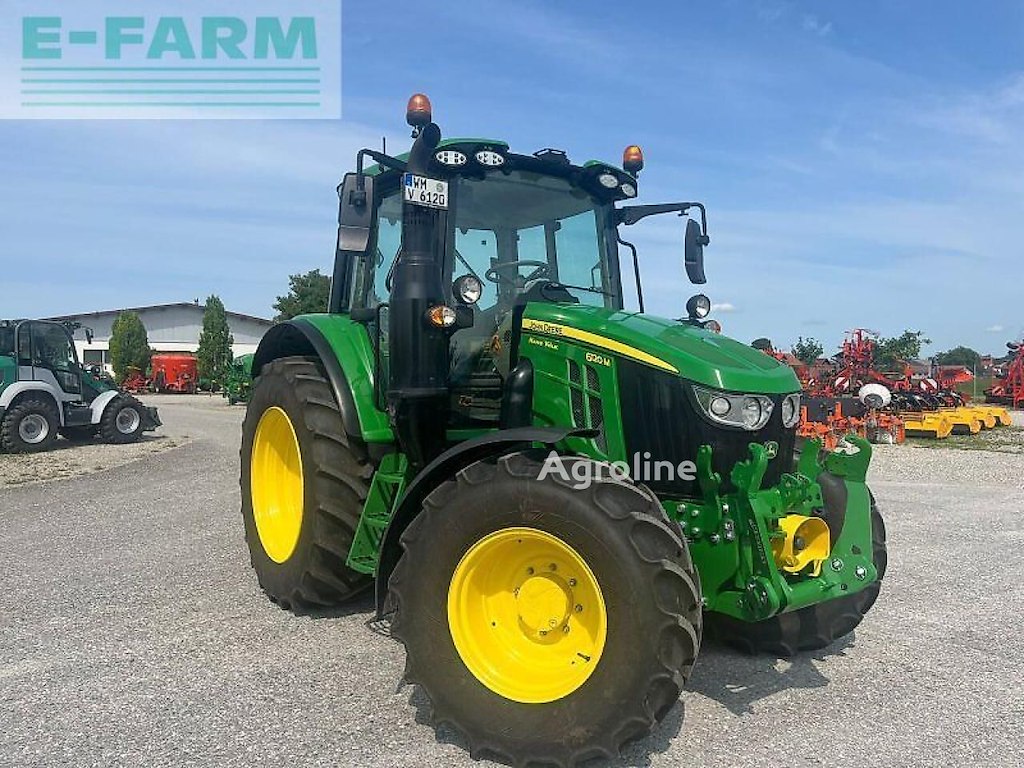 John Deere 6120m traktor točkaš