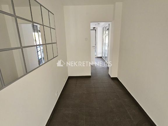 Top lokacija - poslovni prostor Novi Beograd - Opština Novi Beograd - Blok 21 -
