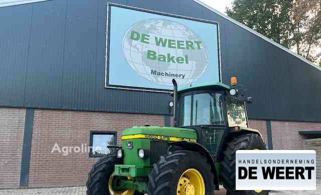 John Deere 2850 sa traktor točkaš