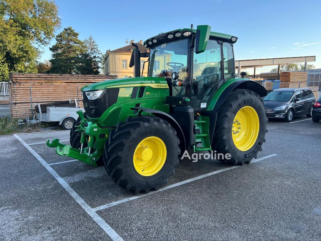 Novi John Deere 6R 130 traktor točkaš