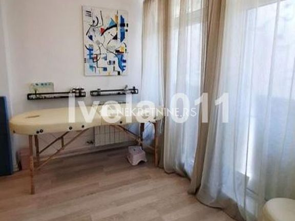 Renoviran uknjižen lokal - Vračar ID#3962