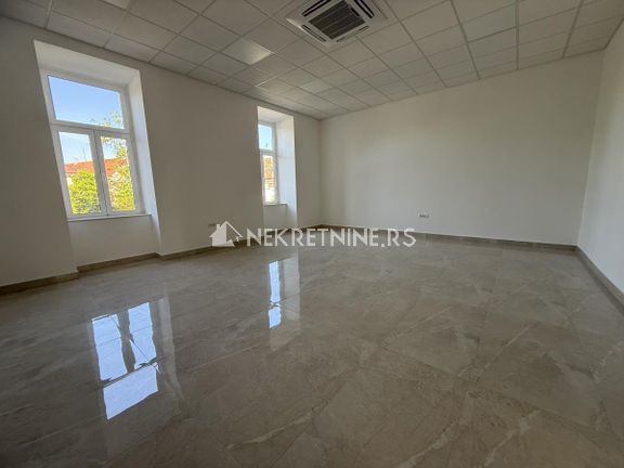 Broker - Executive Workspace - Poslovni prostor