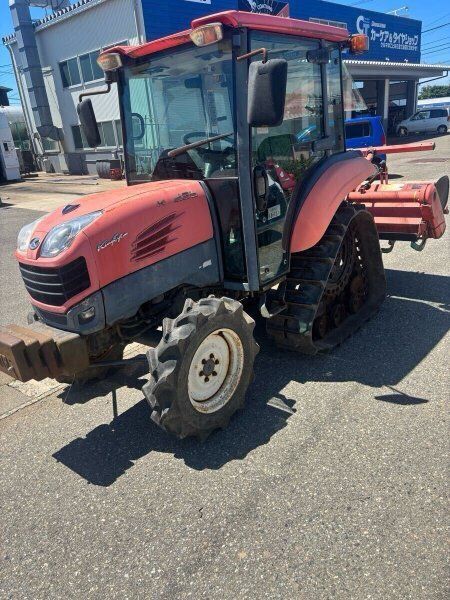 Kubota TRACTOR(Kubota) mototraktor