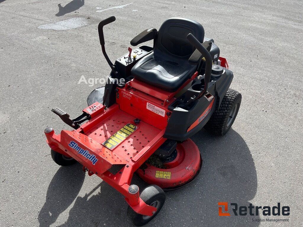 Prodaje se Simplicity SZT110 traktor kosilica na aukciji