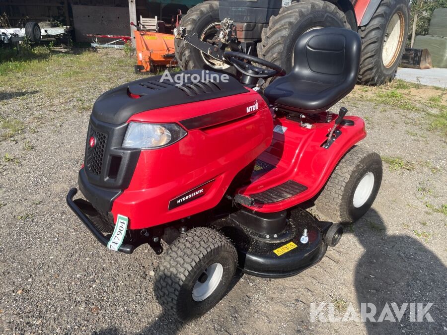 Prodaje se MTD LG 200 H traktor kosilica na aukciji