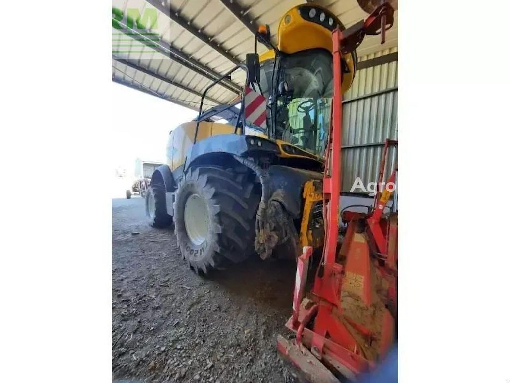 New Holland fr480 krmni kombajn