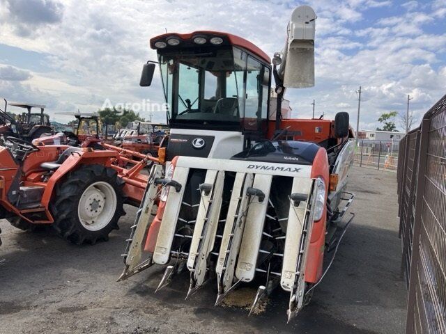 Kubota COMBINE(Kubota) kombajn za kukuruz