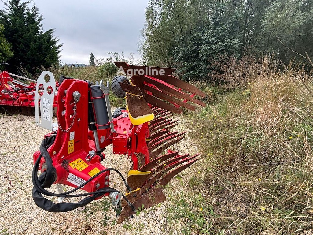 Pöttinger Servo 3000 PLUS reverzibilni plug